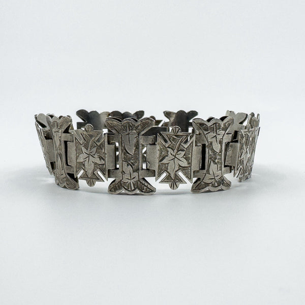 Antique Victorian Silver Ivy Leaf Book Chain Bracelet 7in